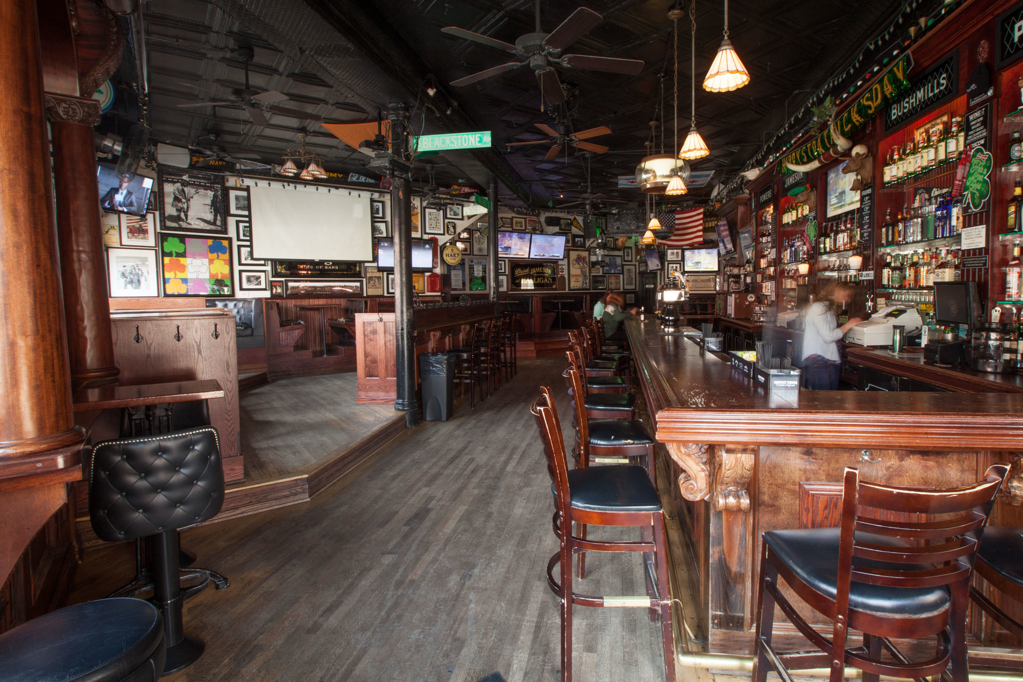 Halligan Bar | Bars in Lincoln Park, Chicago