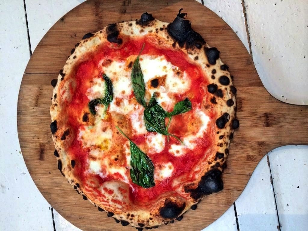 Honest Crust | Restaurants in Manchester
