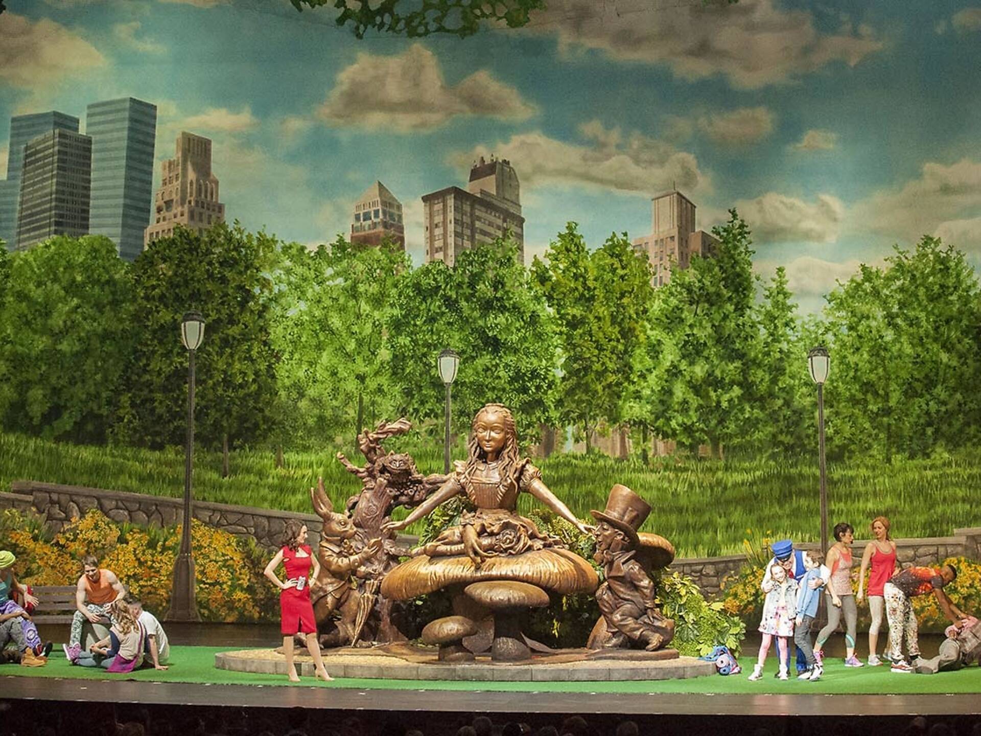 These photos of the Spring Spectacular 2015 at Radio City will knock ...