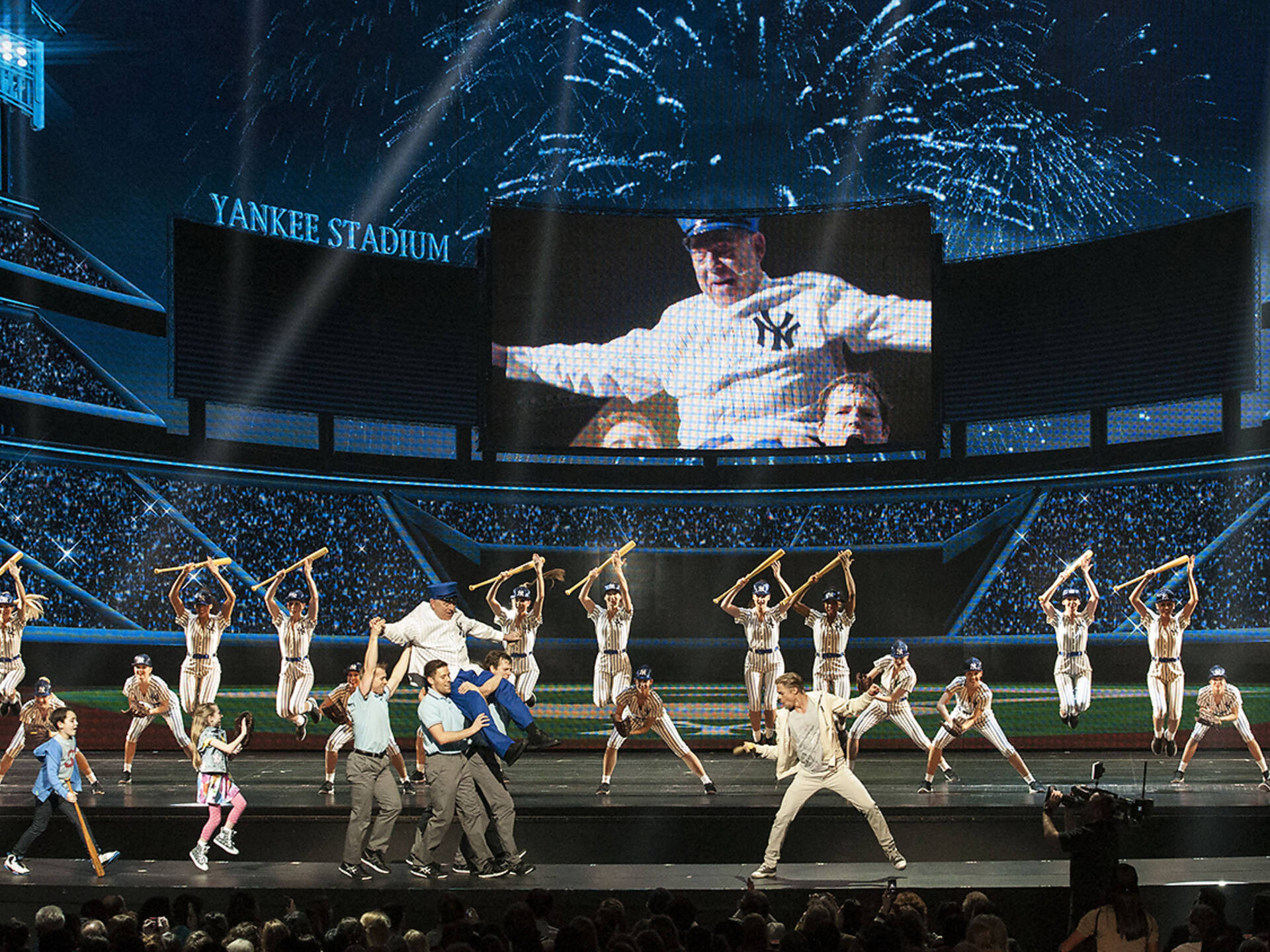 These photos of the Spring Spectacular 2015 at Radio City will knock ...