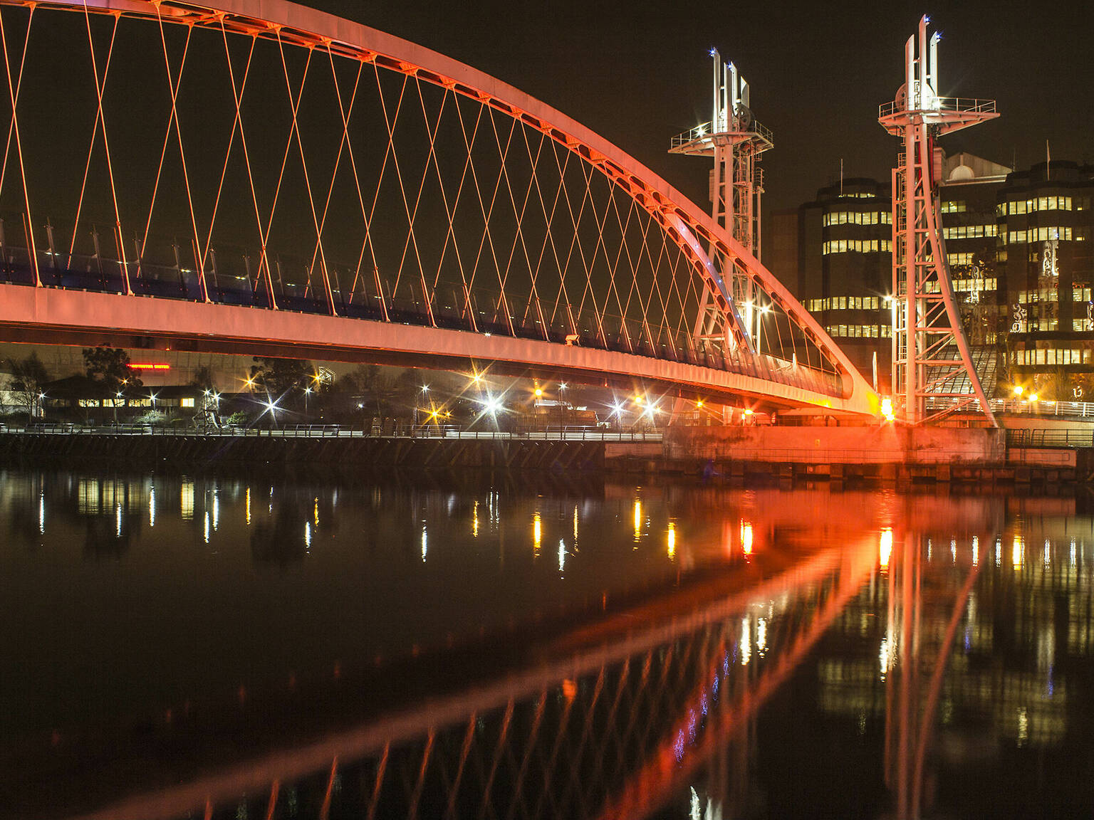 25 photographs of Manchester by Tom Quaye