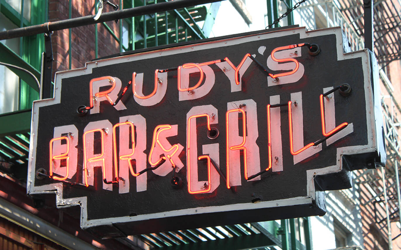 10 of the Best Bars in Hell's Kitchen to Visit