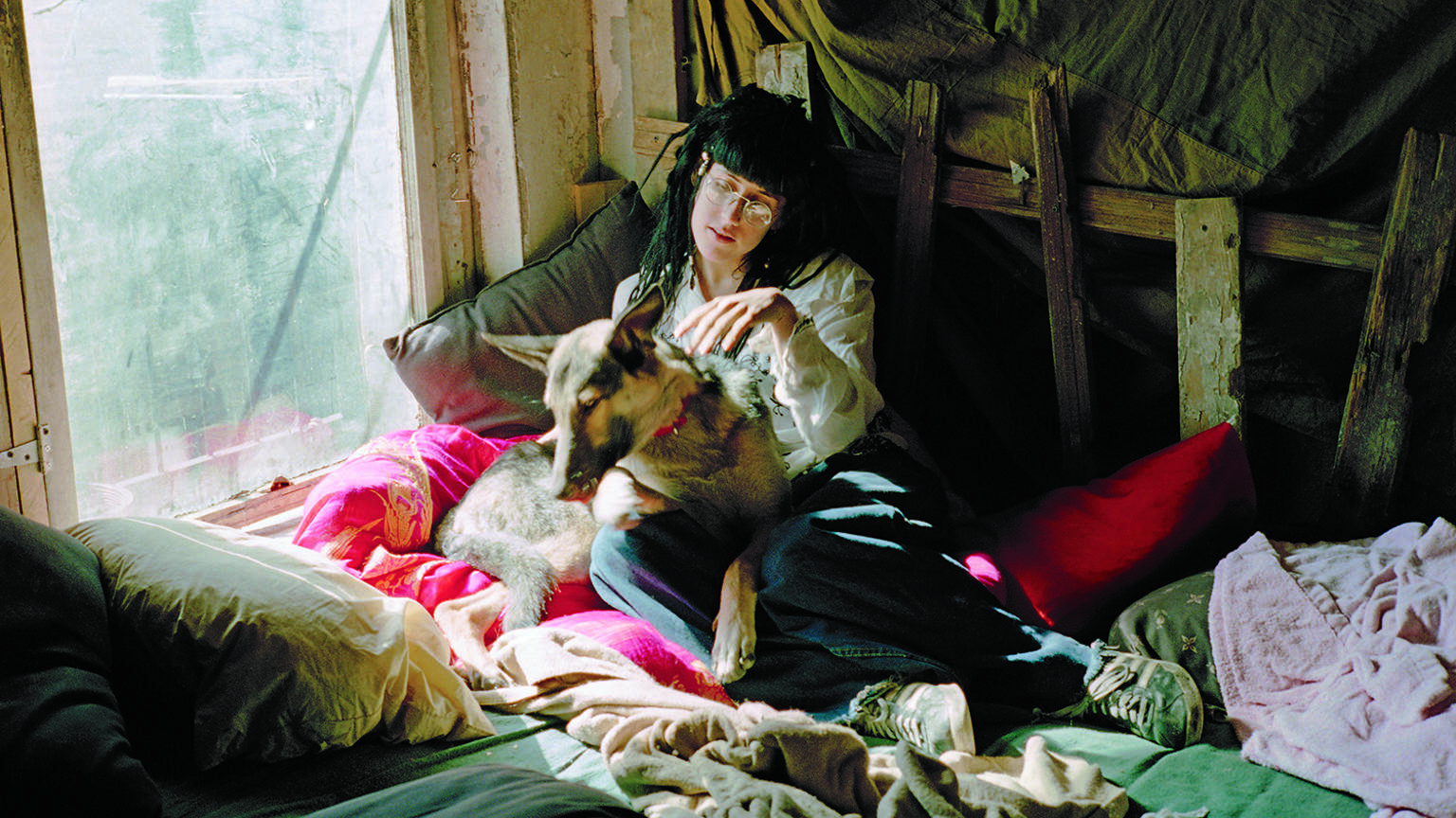 Classic photos of the ‘90s squatter population in Manhattan