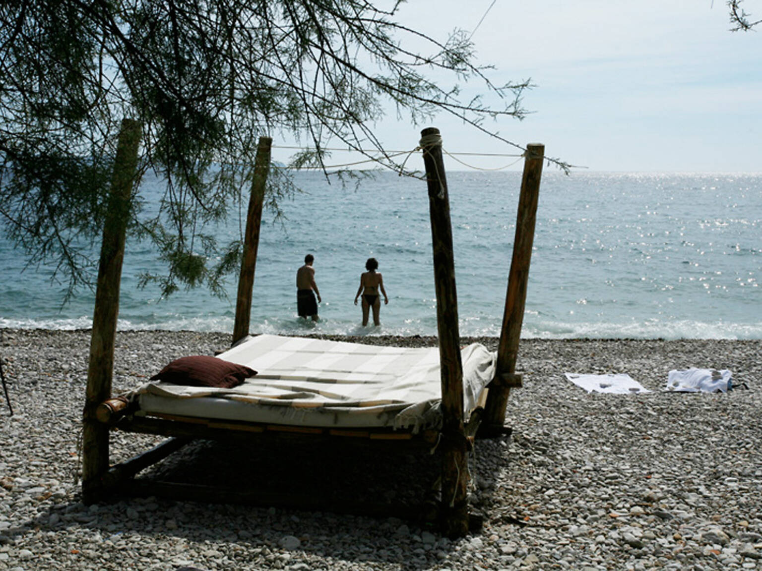 The best Vis beaches, and where to get a tan on the bays, coves and ...