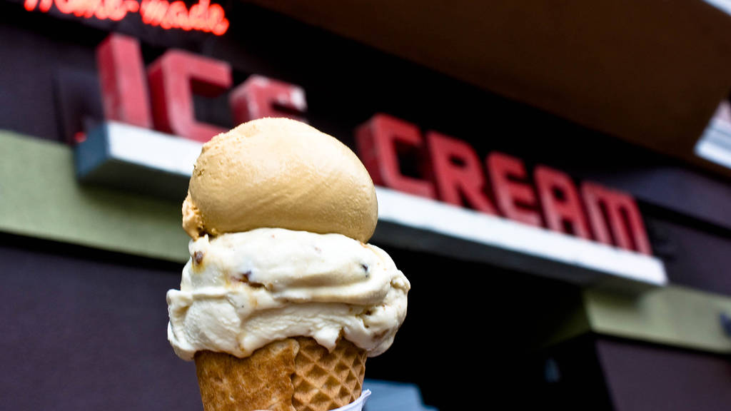 22 Best Ice Cream Shops in the USA to Grab a Scoop