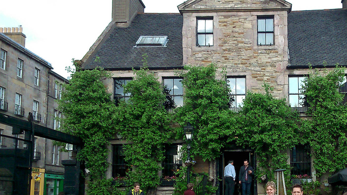 12 Best Beer Gardens in Edinburgh