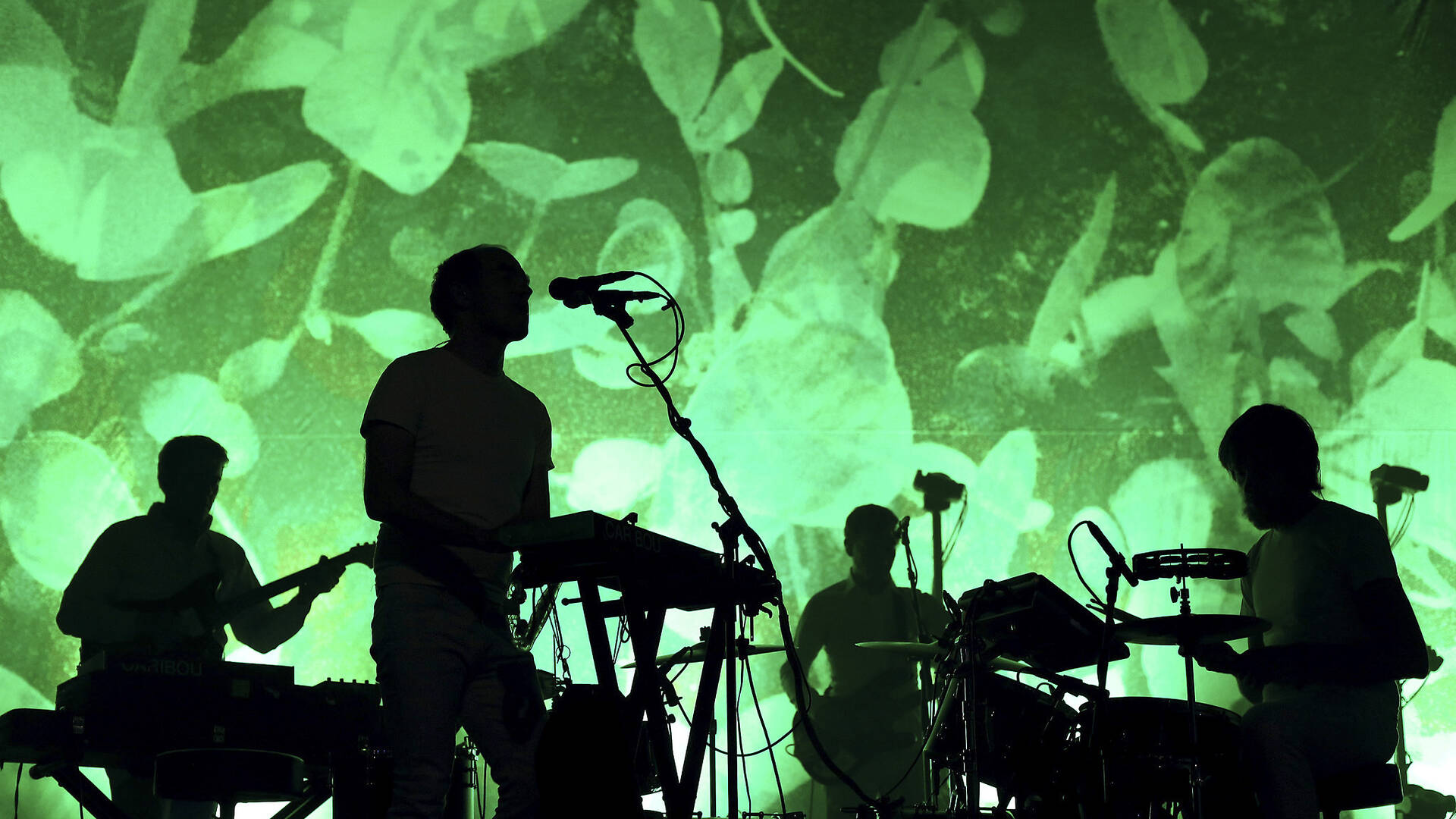 50 best crowd, band and style photos from Coachella 2015