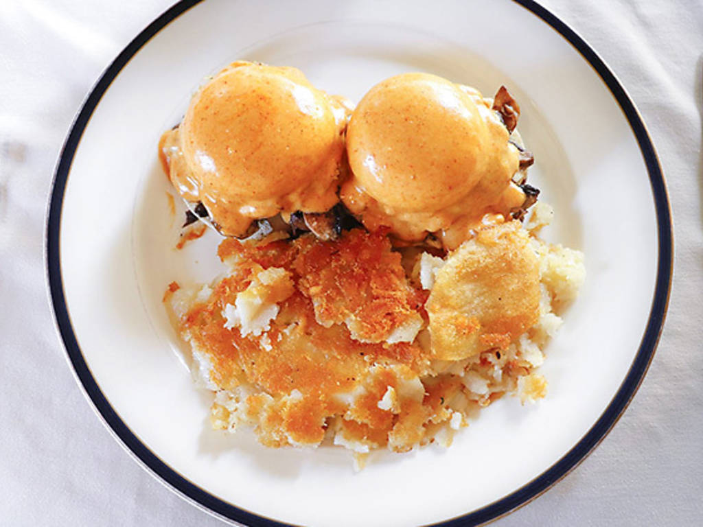 The best eggs Benedict dishes in LA
