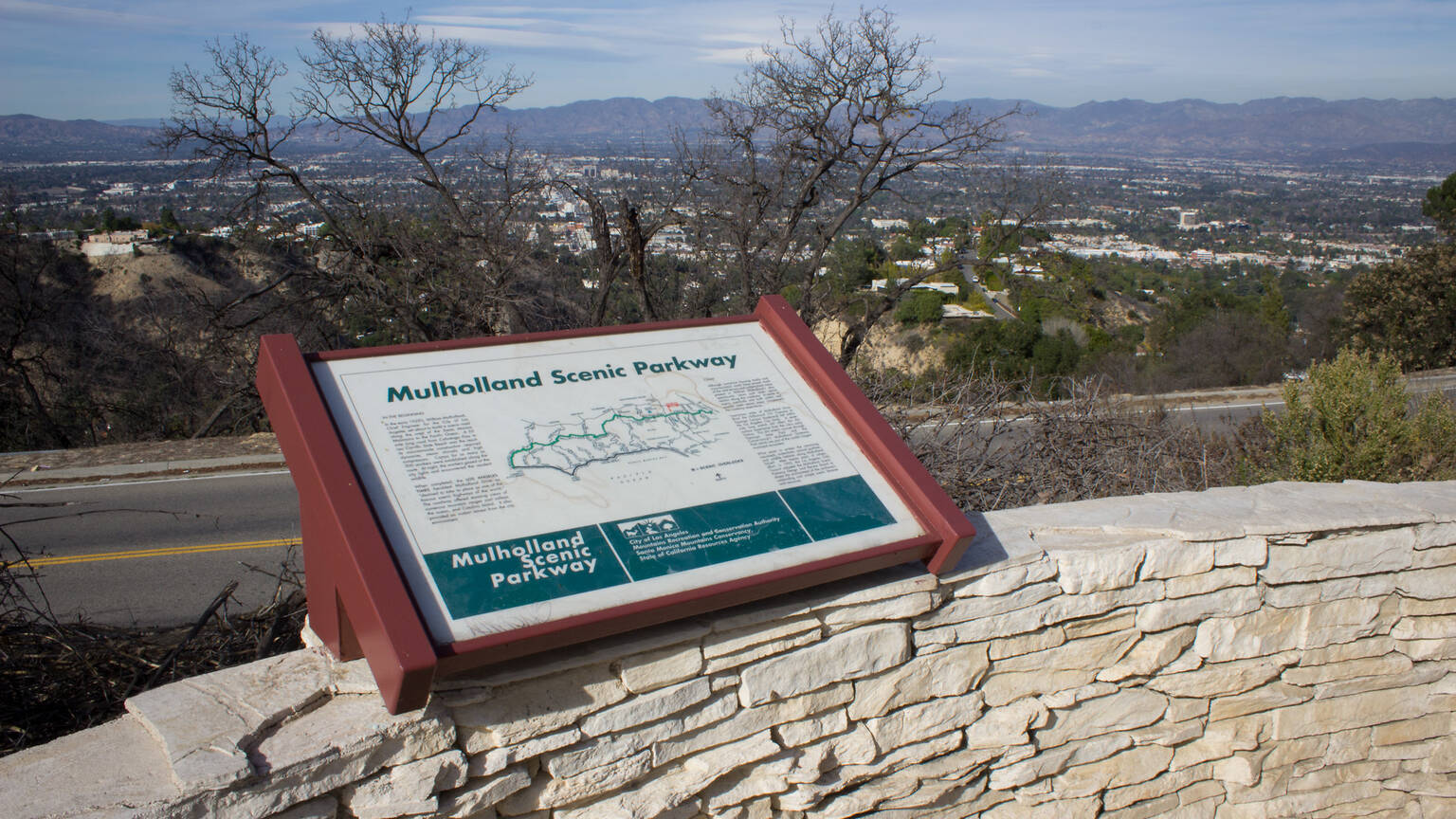 Mulholland Drive Overlooks for a Joyride Above Hollywood