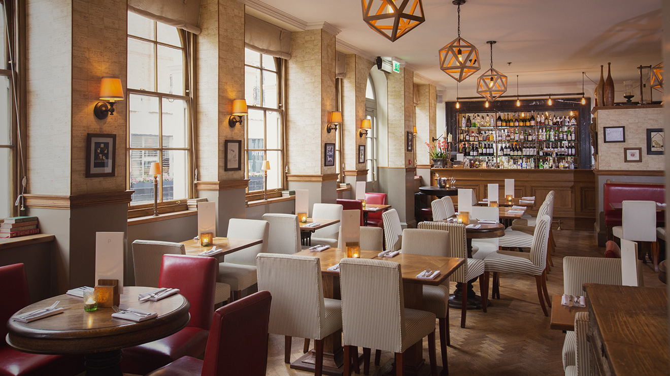 Atrium Bar at Aqua Shard | Bars and pubs in London Bridge, London
