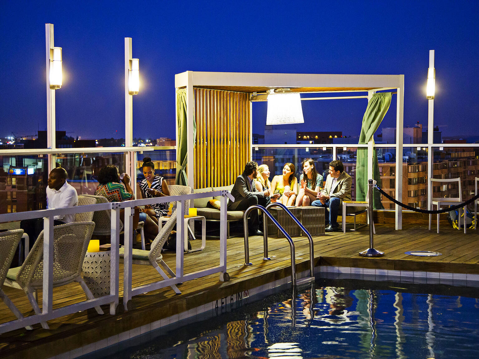 Best rooftop bars in Washington, DC for outdoor drinking