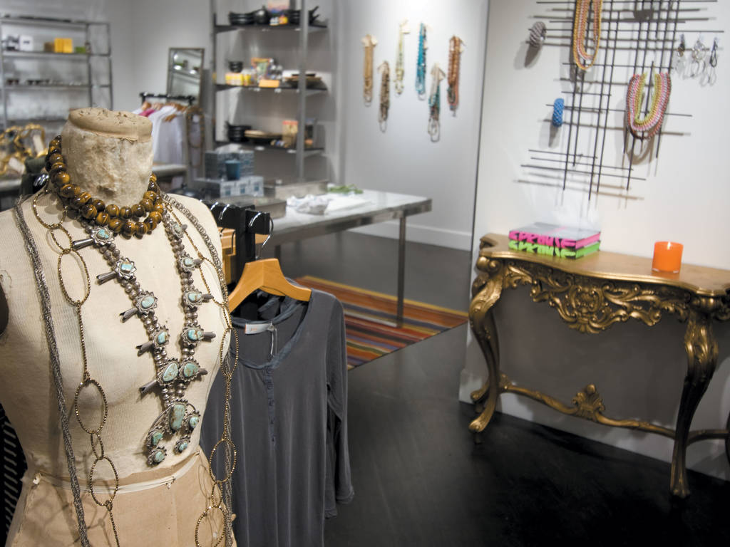 19 Chicago Gift Shops for Wedding, Birthday and Holiday Presents