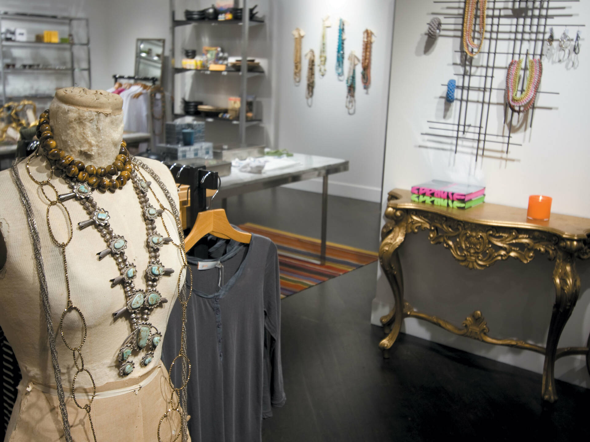 19 Chicago Gift Shops for Wedding, Birthday and Holiday Presents