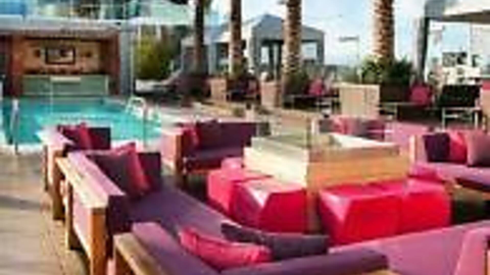Best Pool parties in L.A. For Poolside Fun