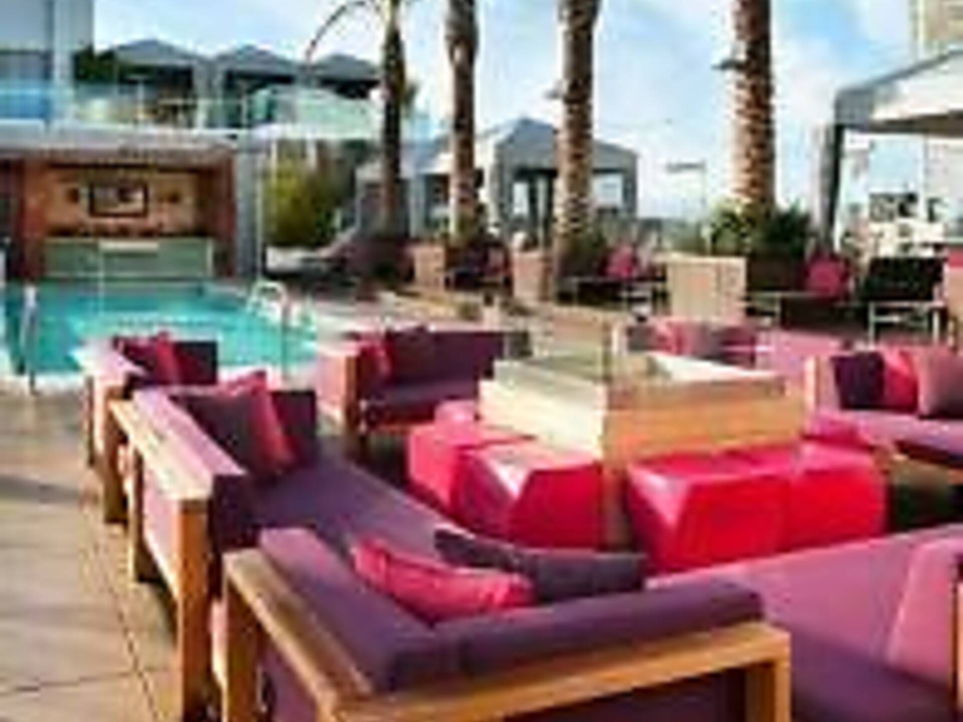 Best Pool parties in L.A. For Poolside Fun