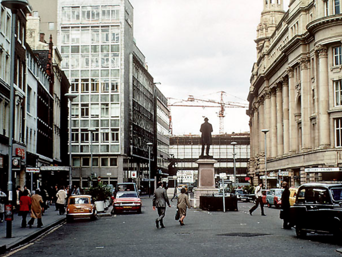 17 retro photos of Manchester - Manchester in the '60s, '70s and '80s ...