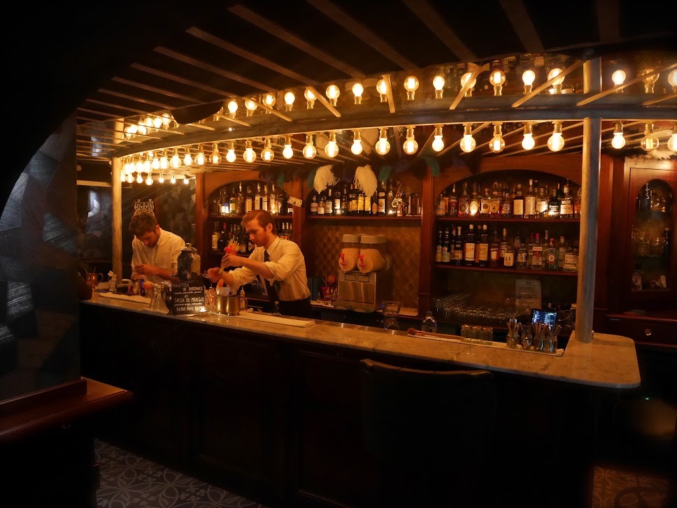 Bars & Pubs | Paris bars, reviews and pub events | Time Out Paris