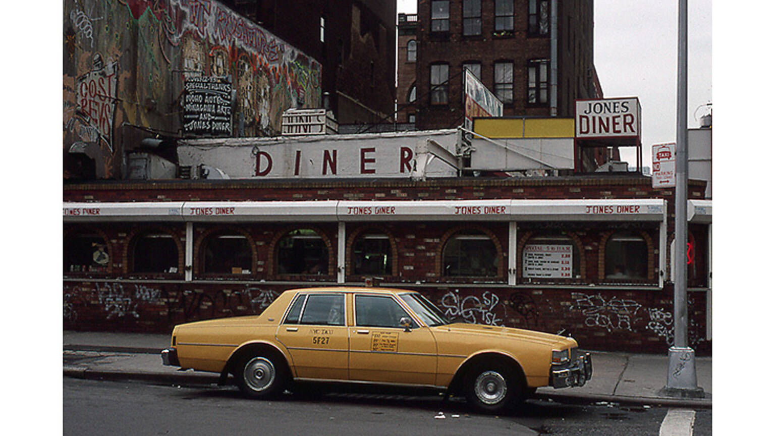 NYC in the 1990's: See the city's lost landmarks