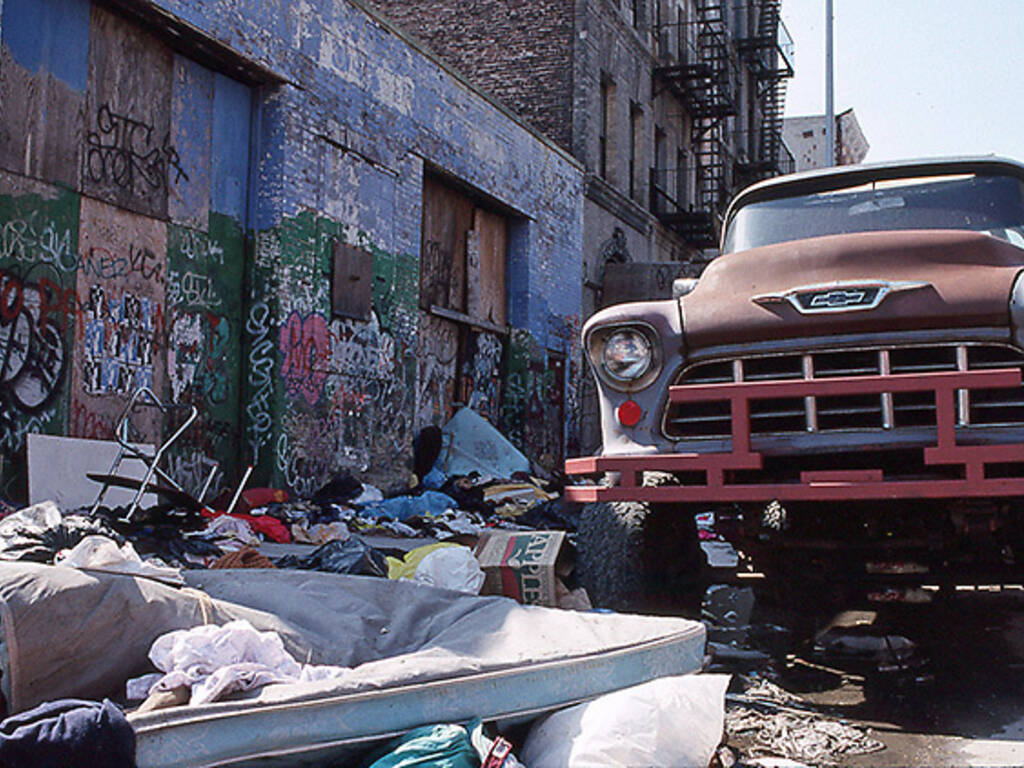 NYC in the 1990's: See the city's lost landmarks