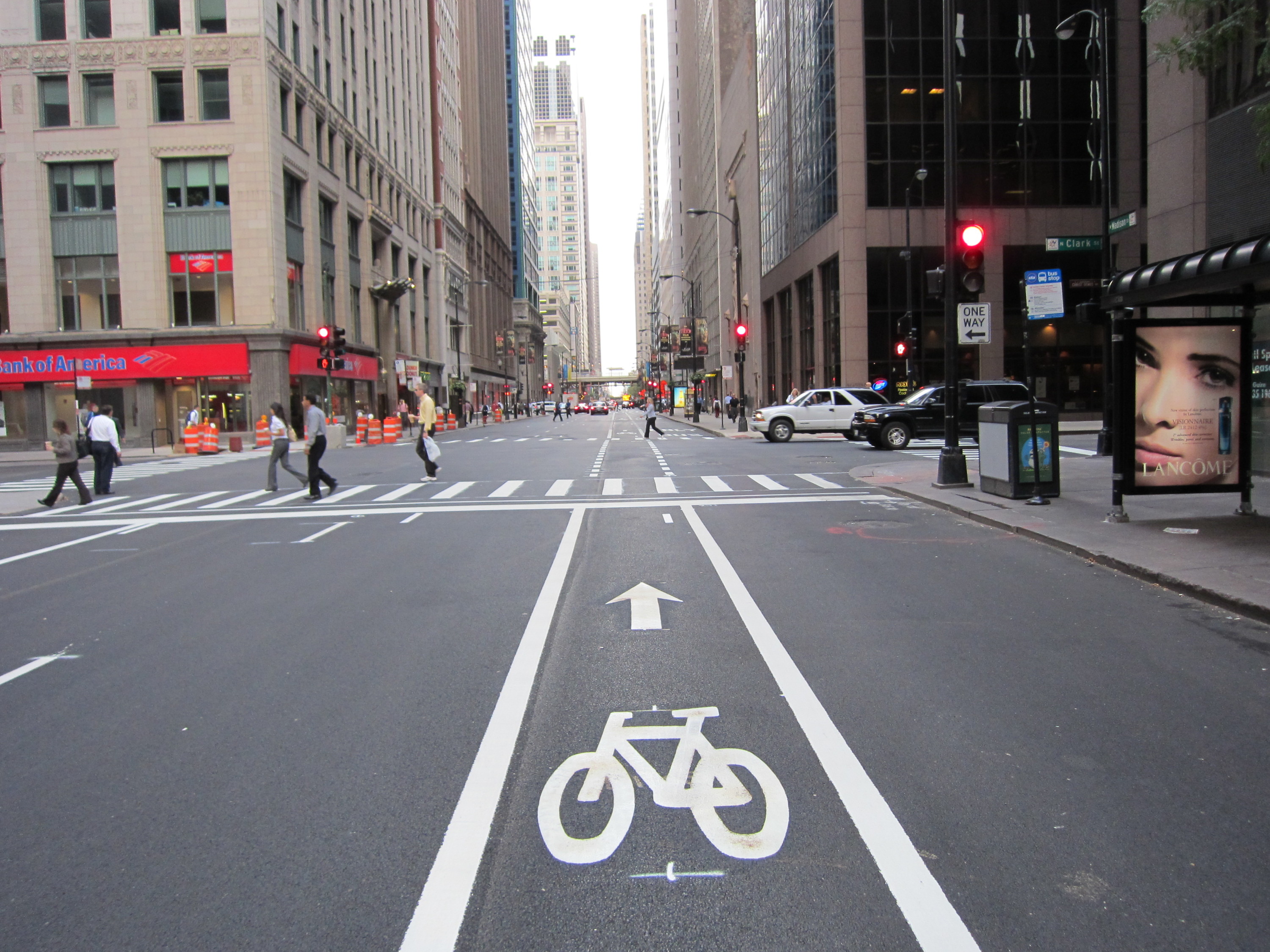 Things To Know About Riding In Chicago s Bike Lanes Things To Know About Riding In Chicago s Bike Lanes