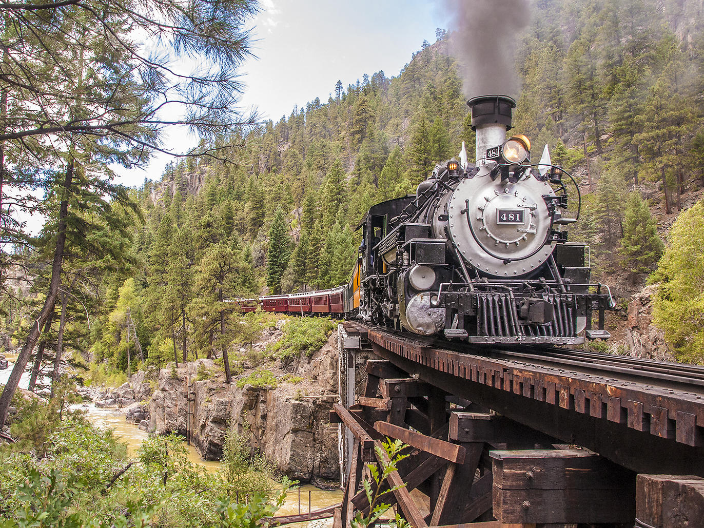 14 Best Train Rides in the USA For Gorgeous Views