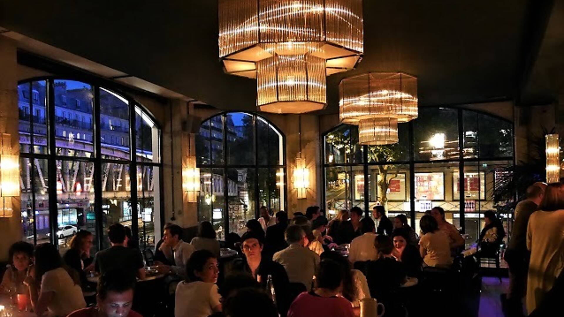 Brasserie Barbès | Restaurants à 18e arrondissement, Paris