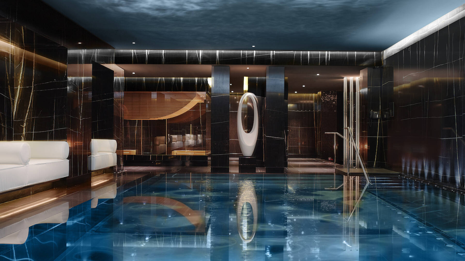 17 Best Central London Hotels | Best Hotels to Book in Central London