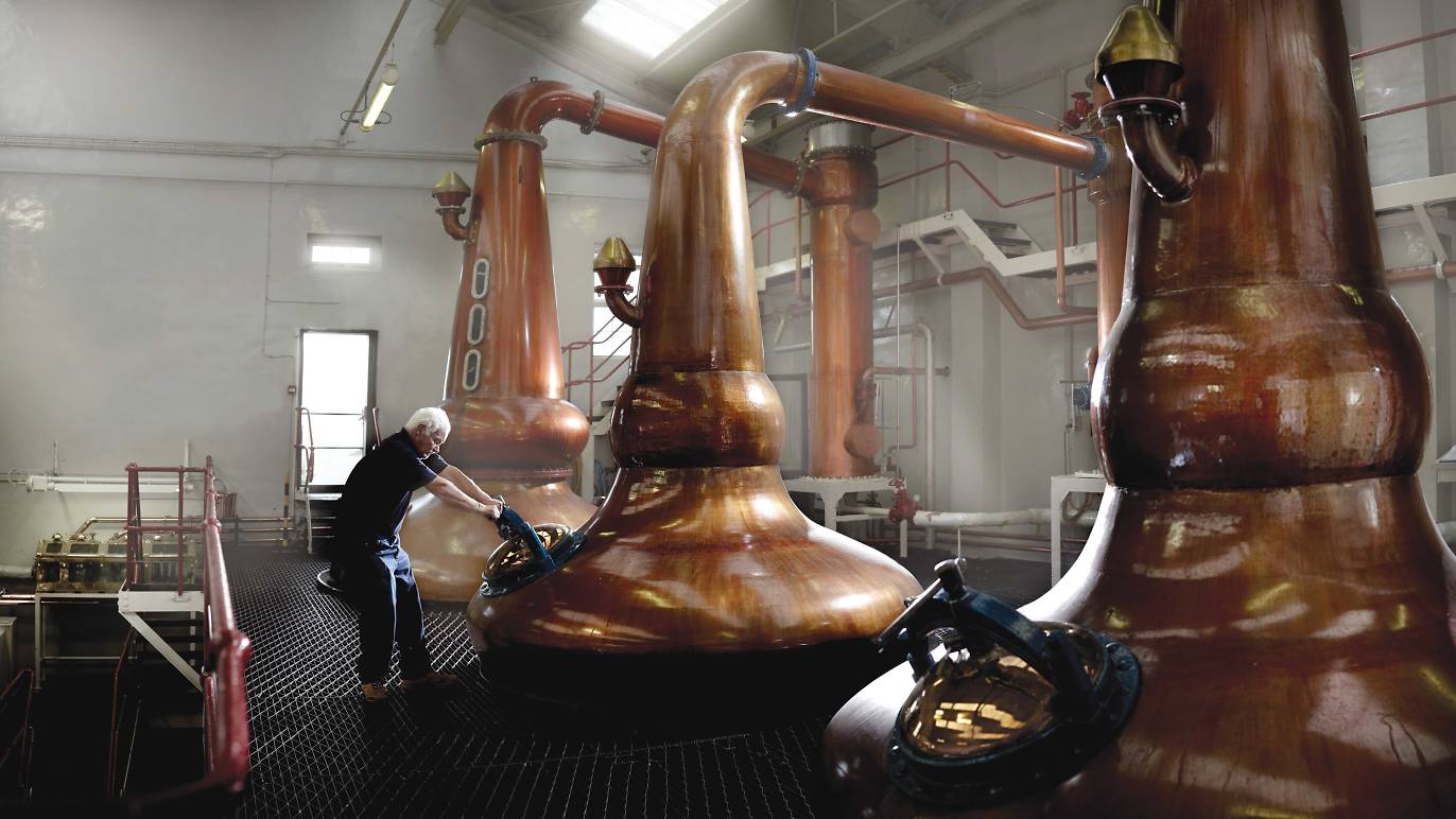 Five Glasgow Distilleries Serving Whisky Worth Traveling For