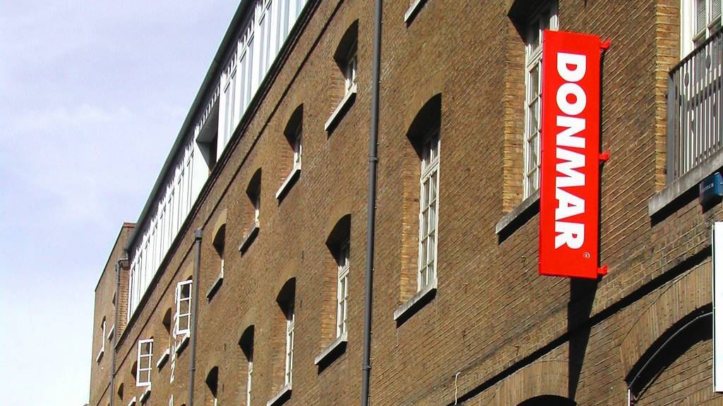Donmar Warehouse | Theatre in Seven Dials, London
