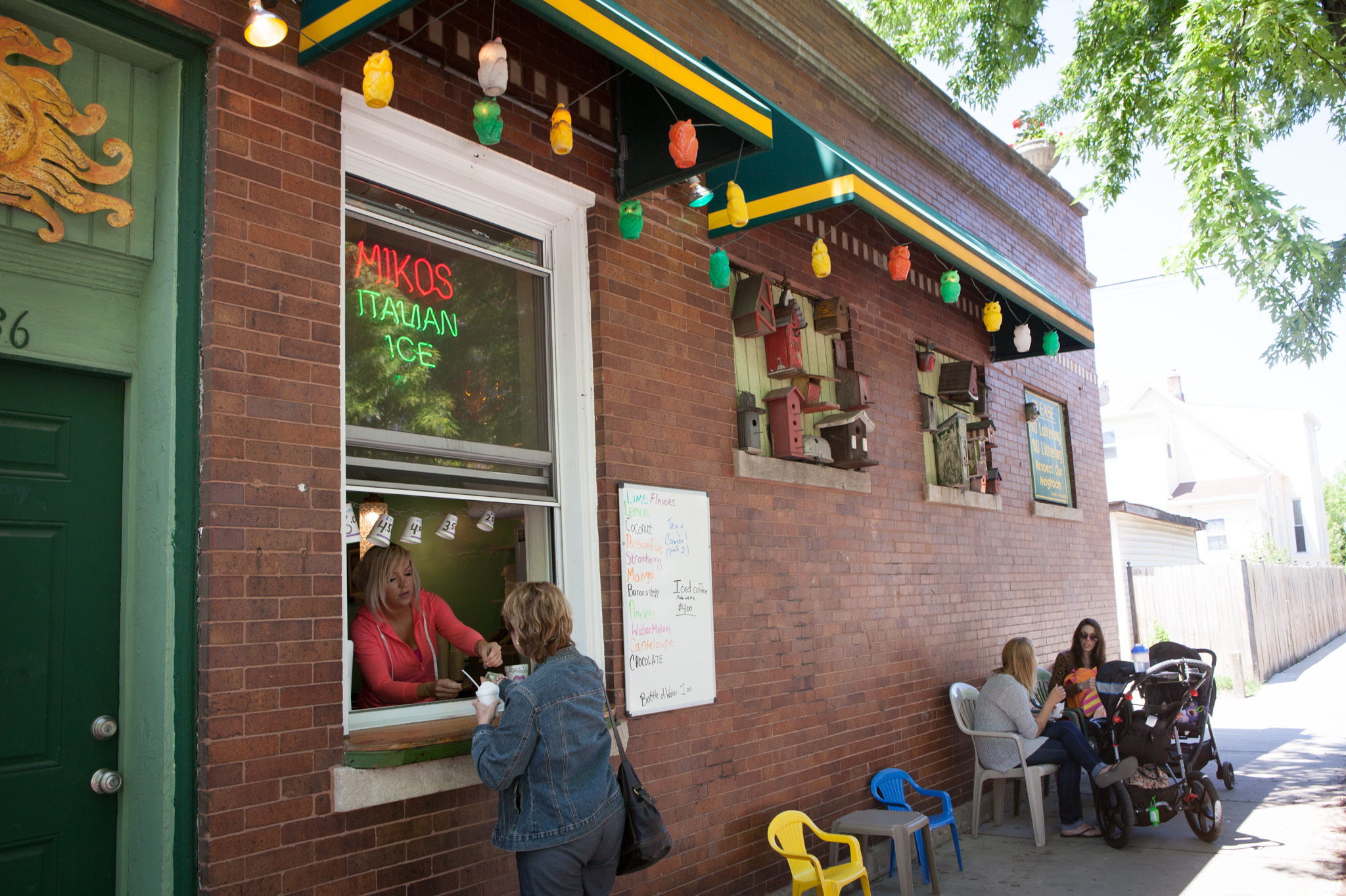 Miko’s Italian Ice | Restaurants in Logan Square, Chicago