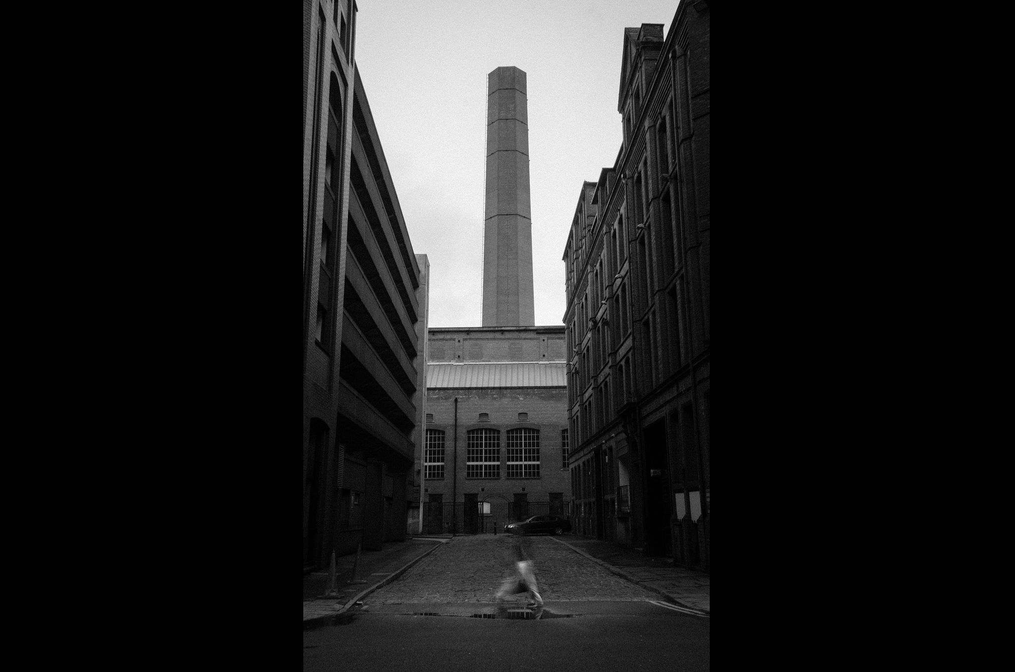 Behind the lens Mike Kniec