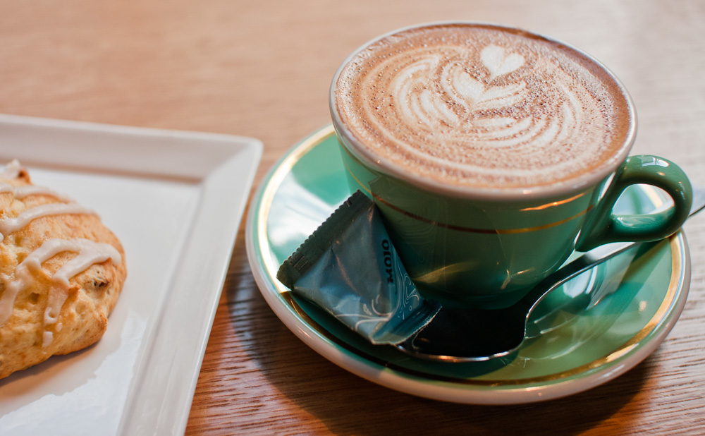 Mojo Coffee | Restaurants in Kagurazaka, Tokyo