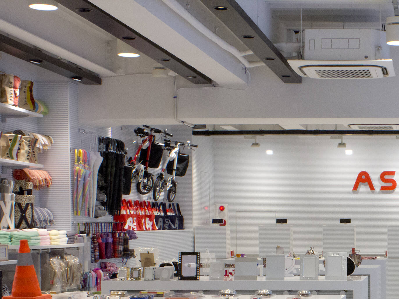 The best ¥100 shops in Tokyo | Time Out Tokyo