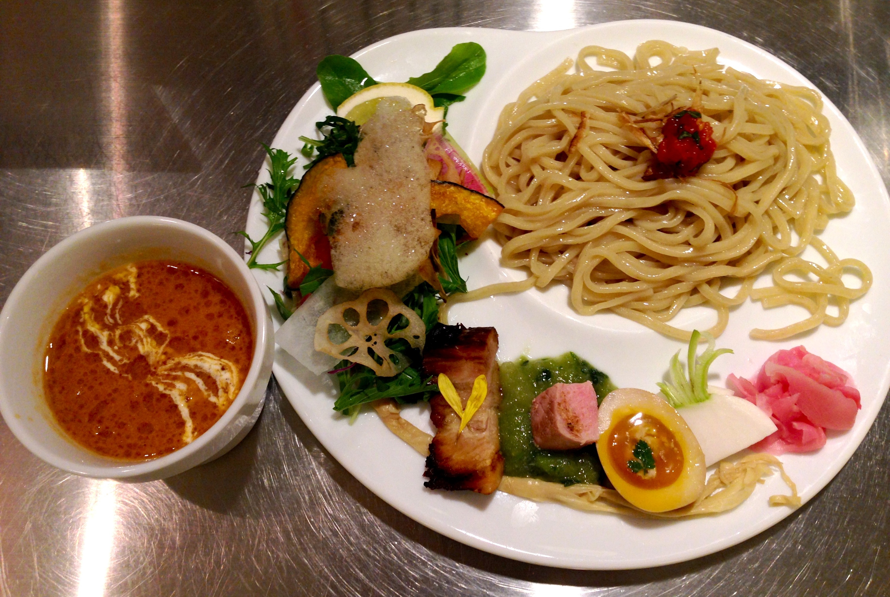 Menya Shono Gotsubo | Restaurants in Shinjuku-Nichome, Tokyo