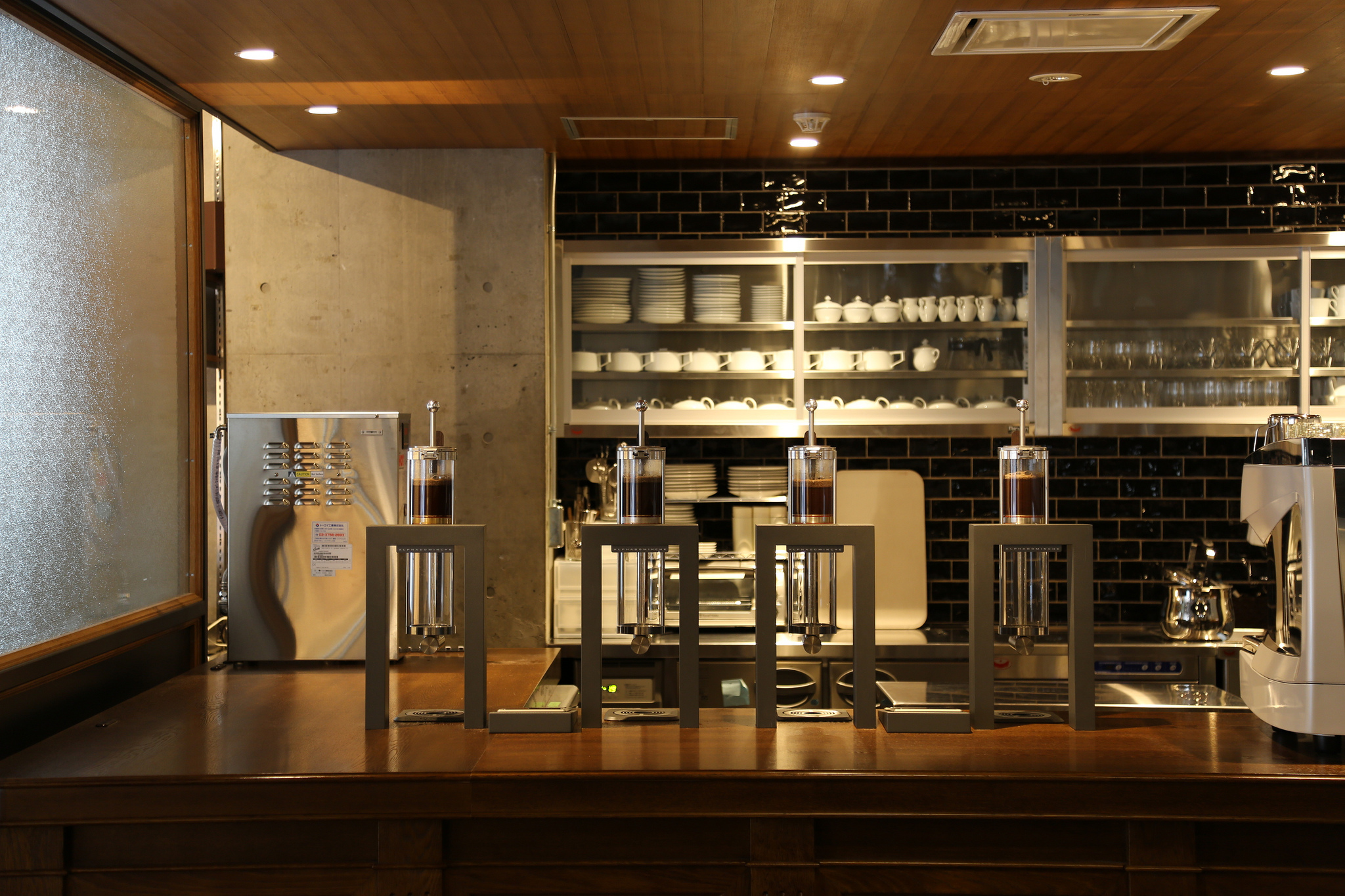 Maruyama Coffee Nishi-Azabu | Restaurants in Nishi-Azabu, Tokyo