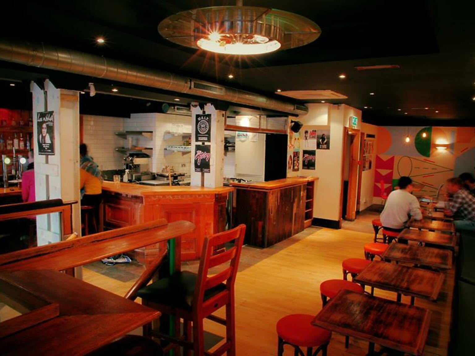 20 Best Bars in Glasgow: Our Guide To The City's Top Drinking Spots