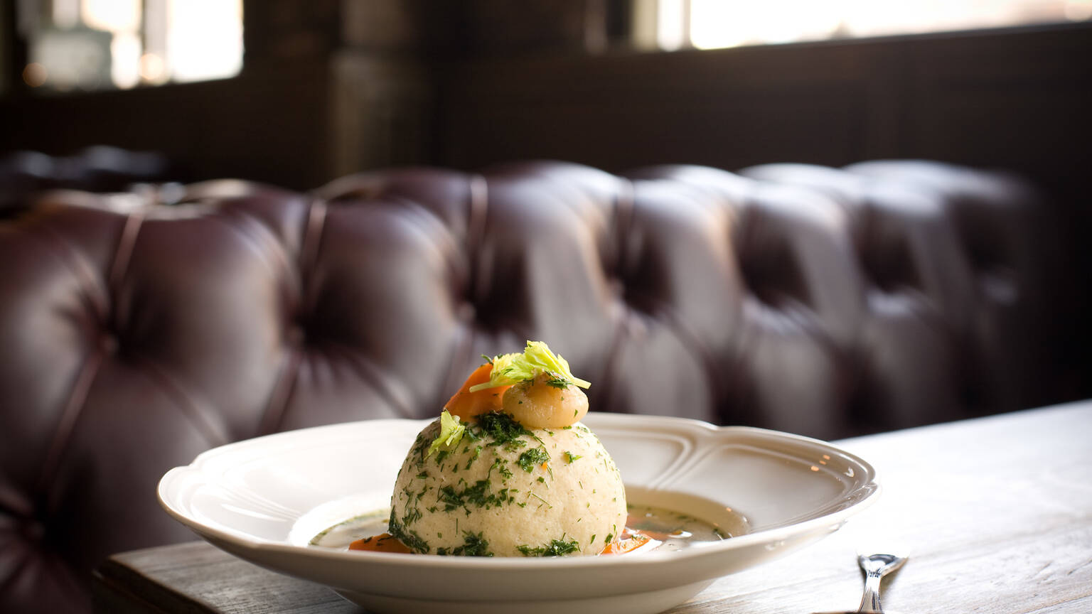 Au Cheval | Restaurants in West Loop, Chicago