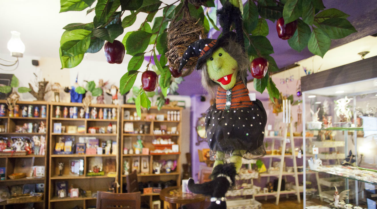 Salem Witch Coffee & Store