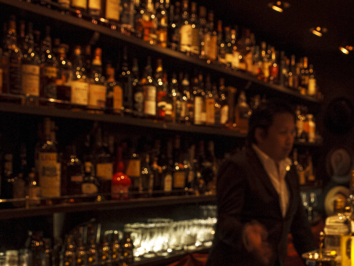 Arakicho's 'new' snack bars | Time Out Tokyo