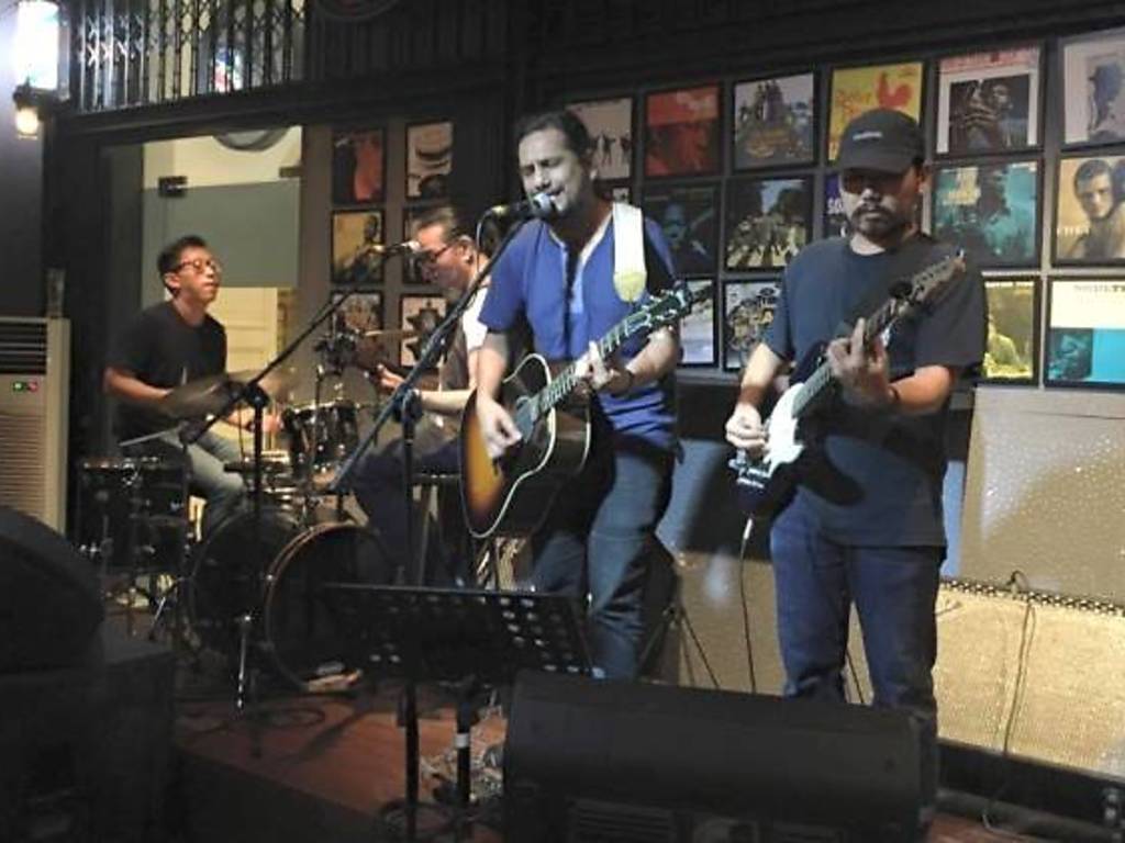 21 Best Live Music Venues In Singapore