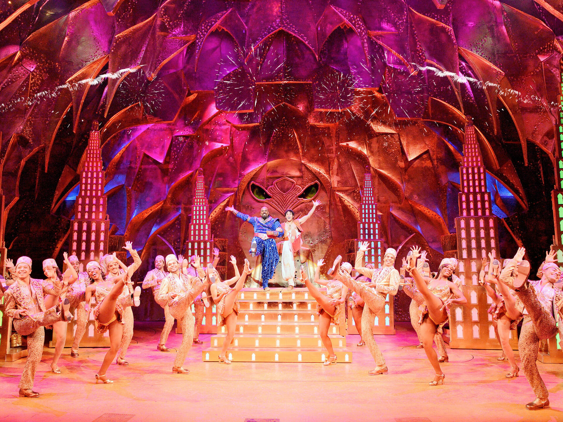 Broadway shows in tour in 2016