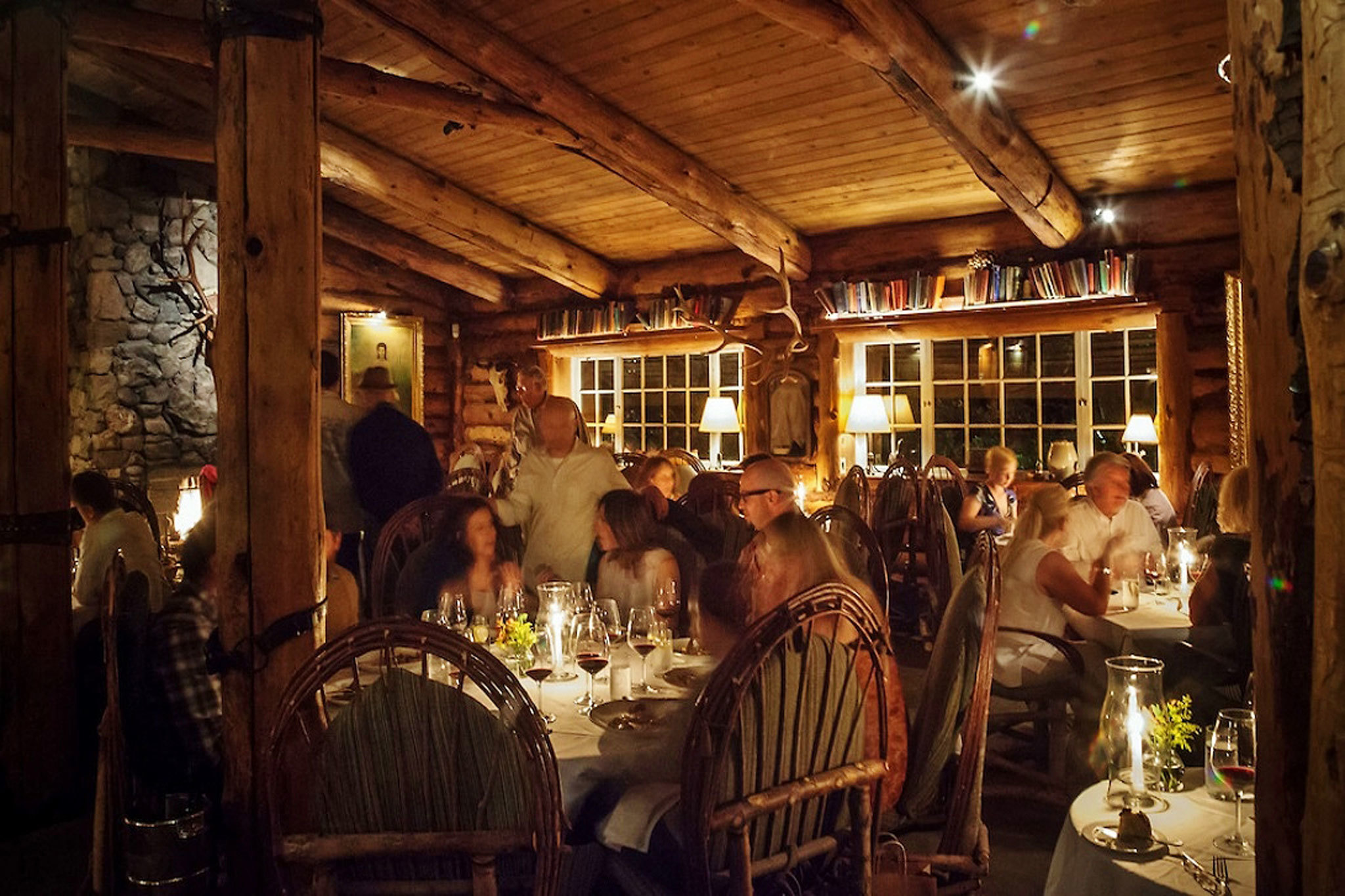 Settle In At The 12 Coziest Restaurants and Bars in L.A.