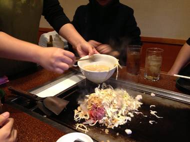 How to eat Monja