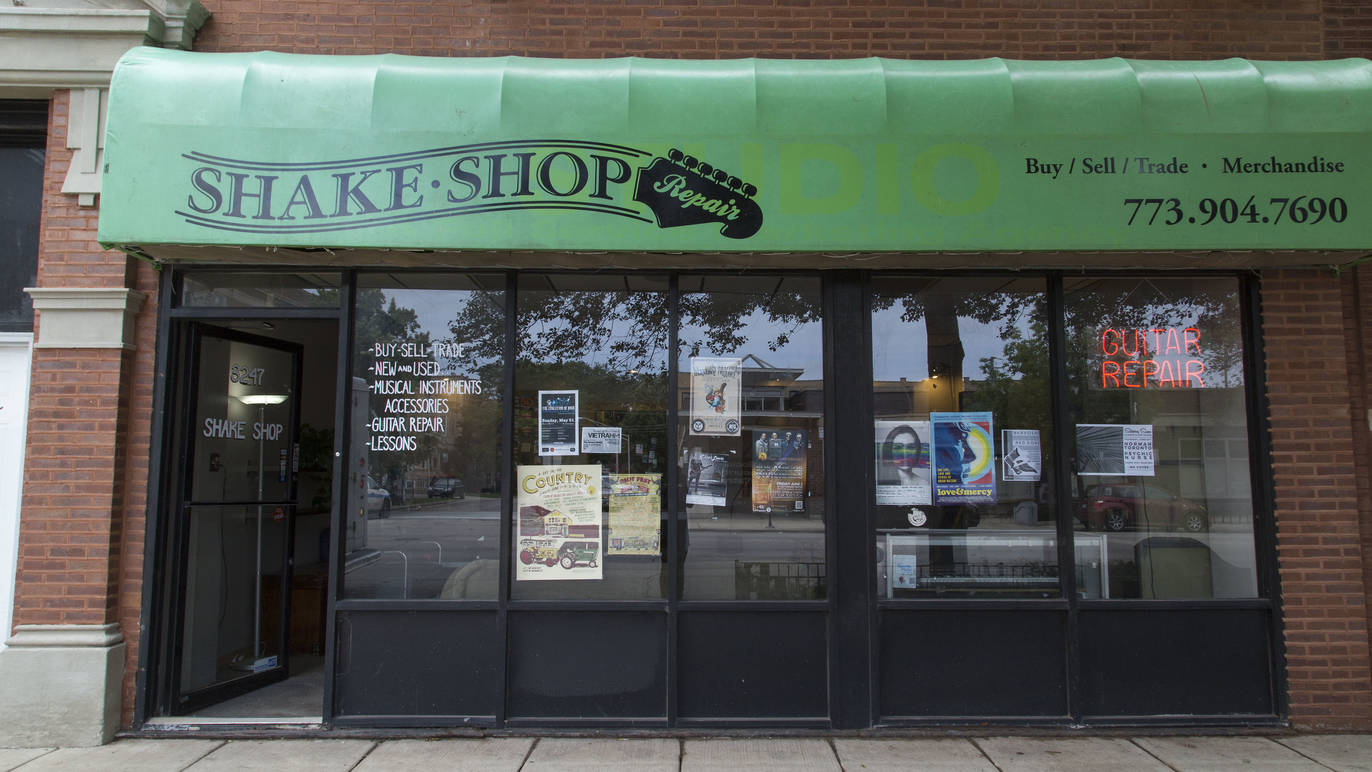 Shake Shop | Shopping in Logan Square, Chicago