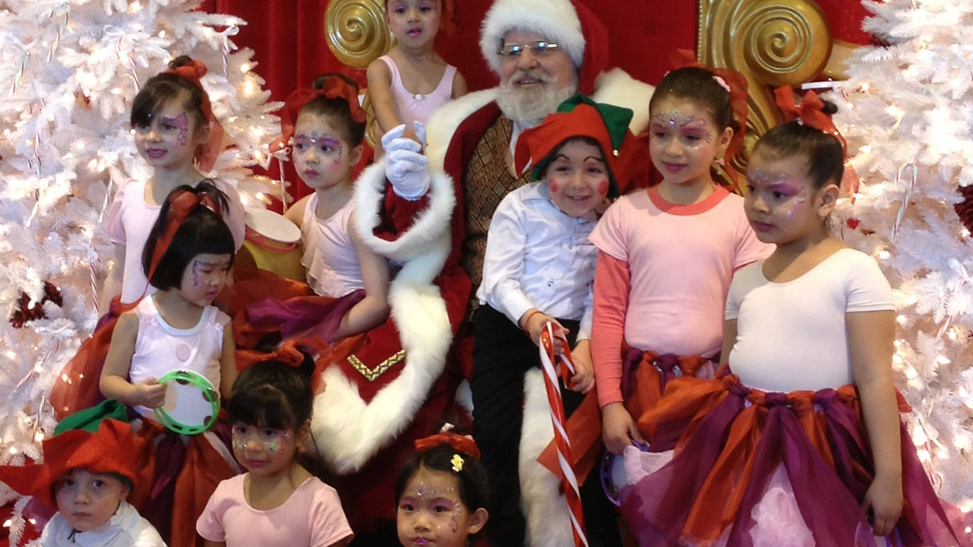 Best places to see Santa in NYC
