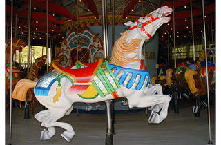Friedsam Memorial Carousel | Attractions in Central Park, New York Kids