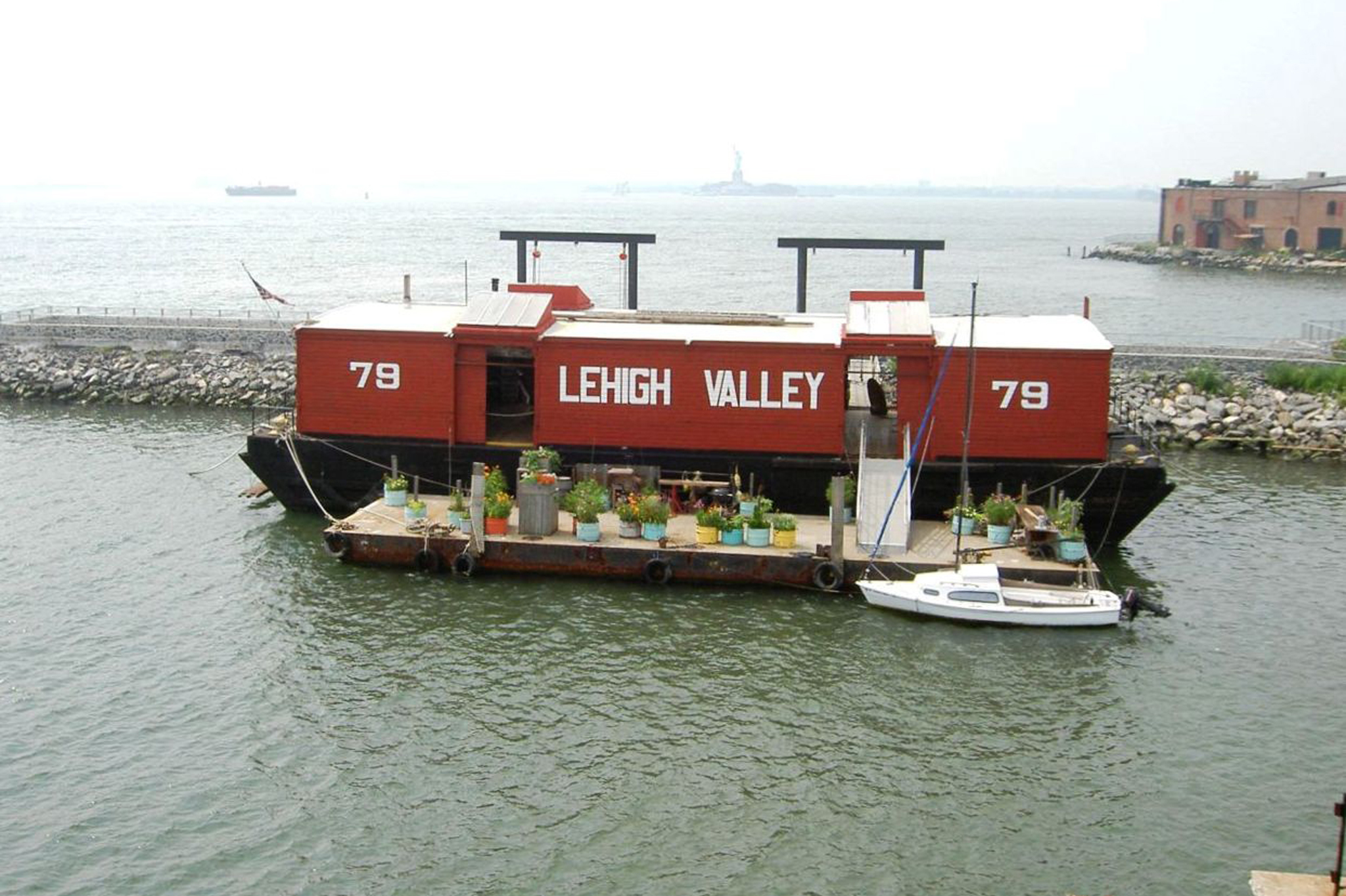 Waterfront Museum and Showboat Barge | Museums in Red Hook, New York Kids