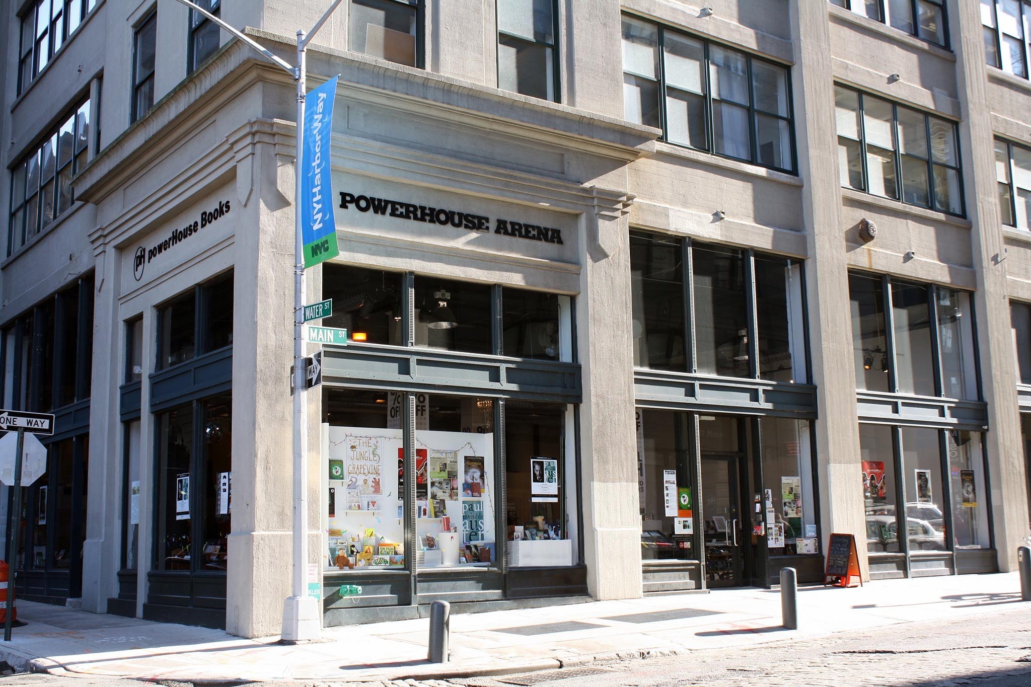 The PowerHouse Arena | Shopping in DUMBO, New York Kids