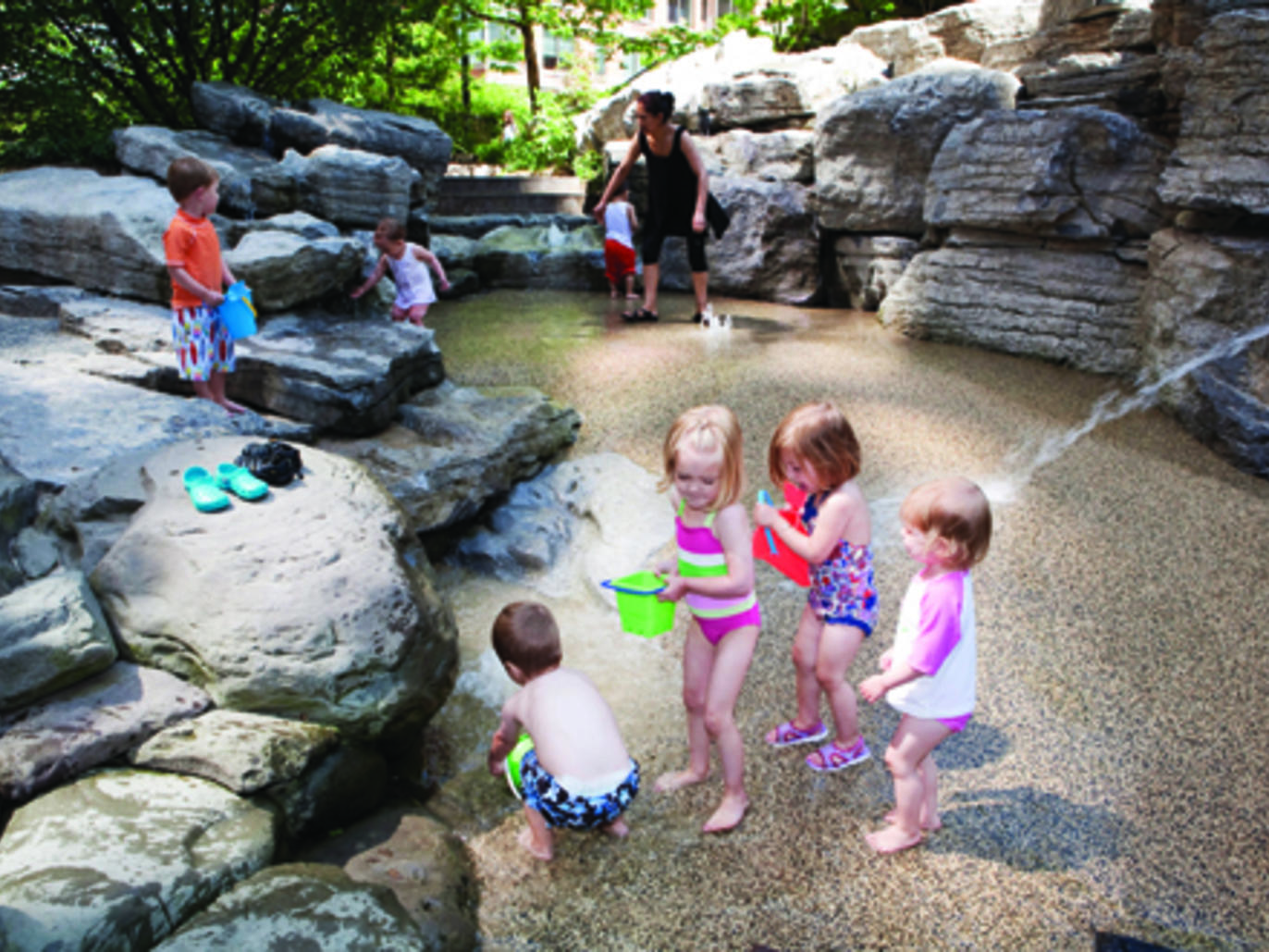 23 Best Water Playgrounds in NYC for Summer Fun, From Splash Pads To ...