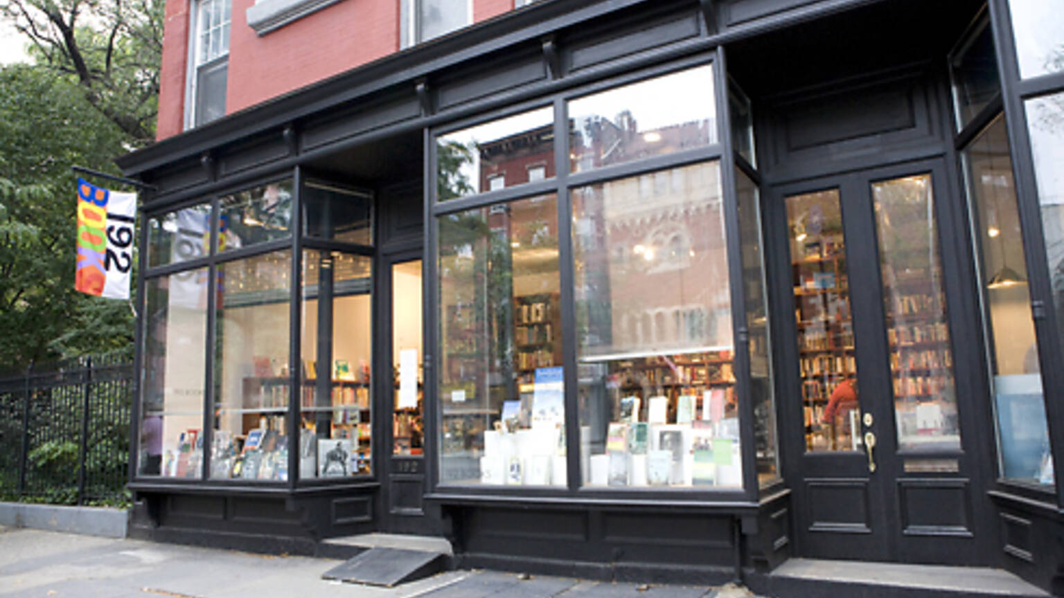 Chelsea Neighborhood Guide and Scavenger Hunt for NYC Families